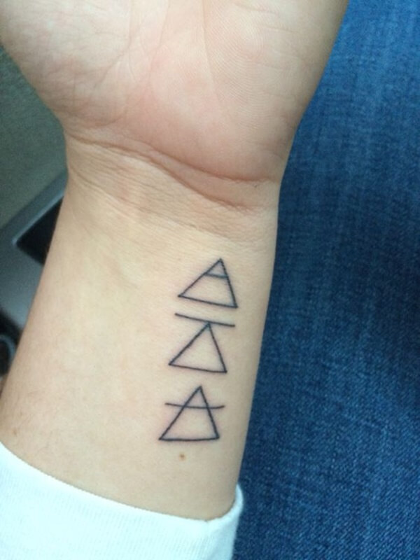 90 Glyph Tattoo Ideas With Meaning - Border Tattoo