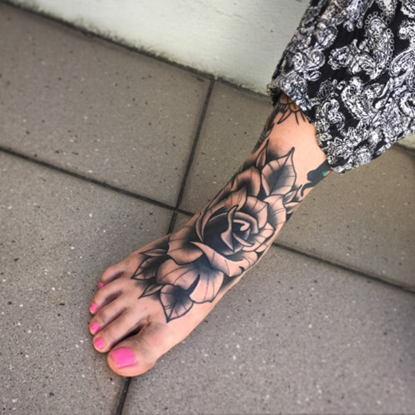 99 Gorgeous Unisex Rose Tattoo Designs That Redefine Sexiness - Border ...